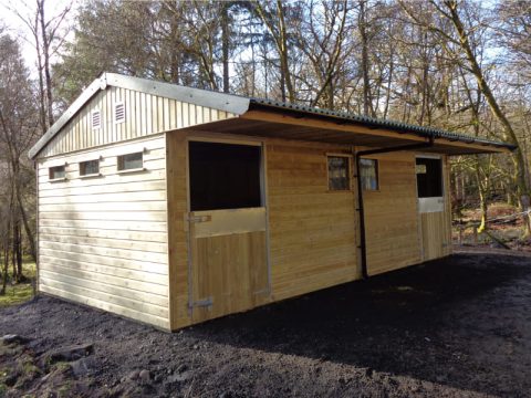 Wooden horse stable | Field shelters | Scotland